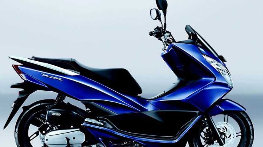 Honda PCX 2025 Resmi Hadir 2026: Spesifikasi Lengkap, Fitur Canggih ...