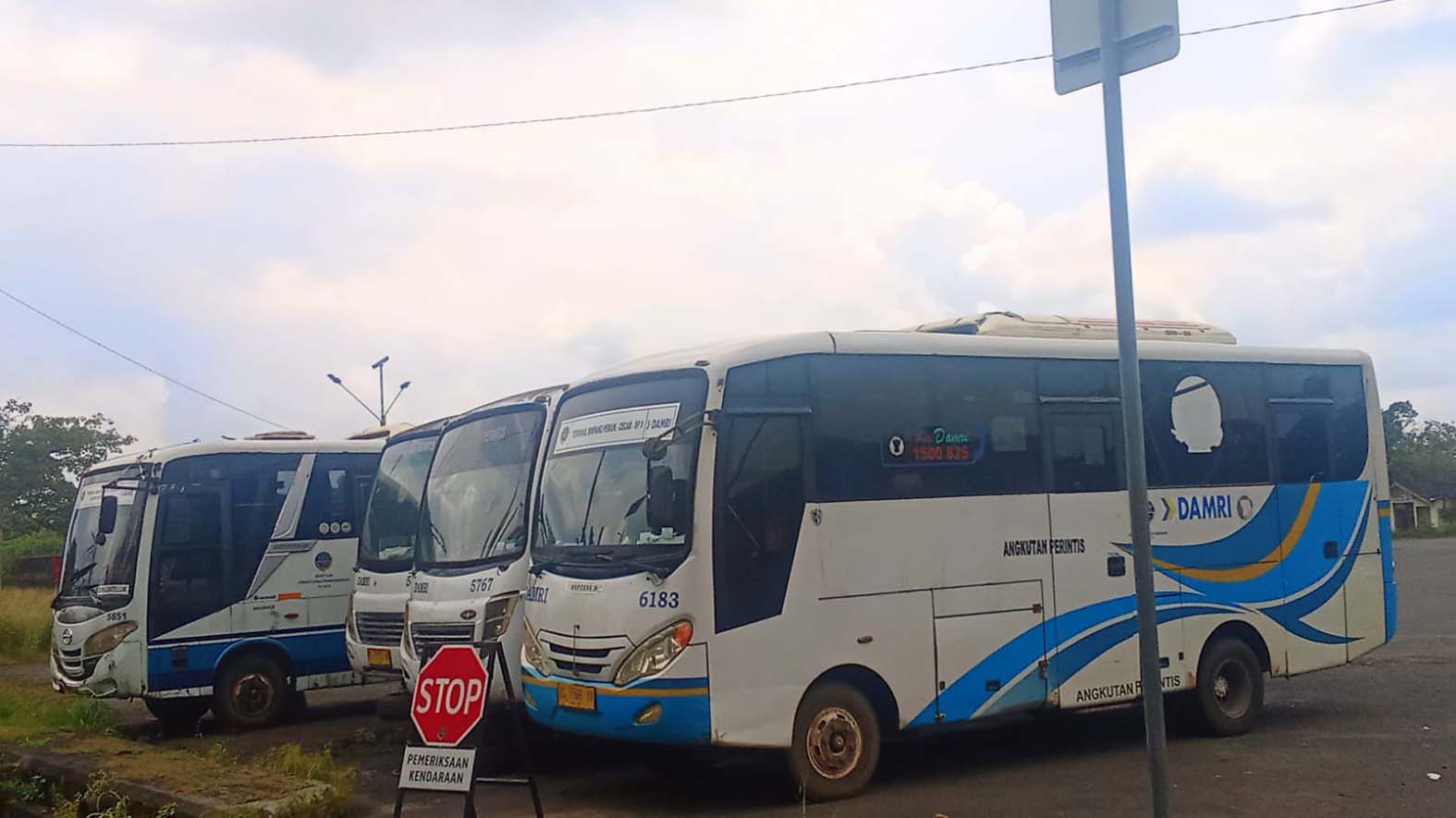 Efisiensi Anggaran Berdampak Pada Layanan Bus Damri di Musi Rawas ...