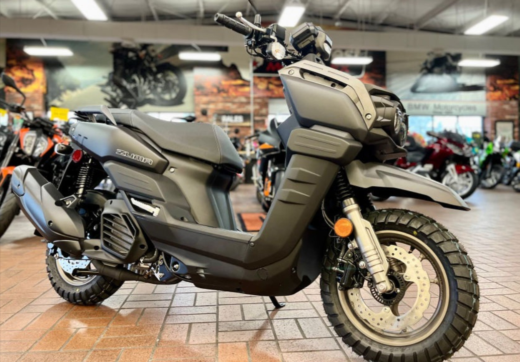 Yamaha Zuma 125 2026 Datang dengan Tampang Sangar, Skutik Harian Rasa ...