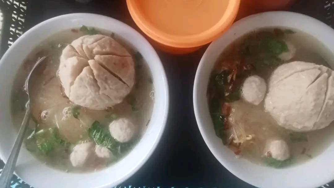 Kuliner Lubuk Linggau : Bakso Putri Porsi Jumbo Cuma Rp 10 Ribuan di ...