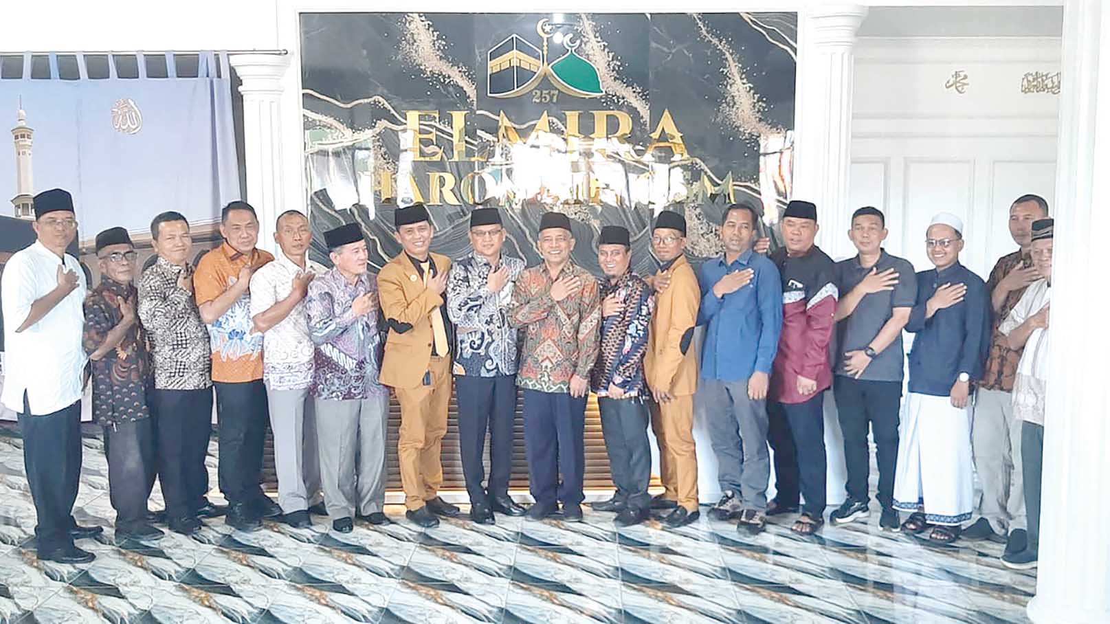 PT Cahaya Safarah Madinah Sukses Gelar Grand Opening Travel Umroh ...