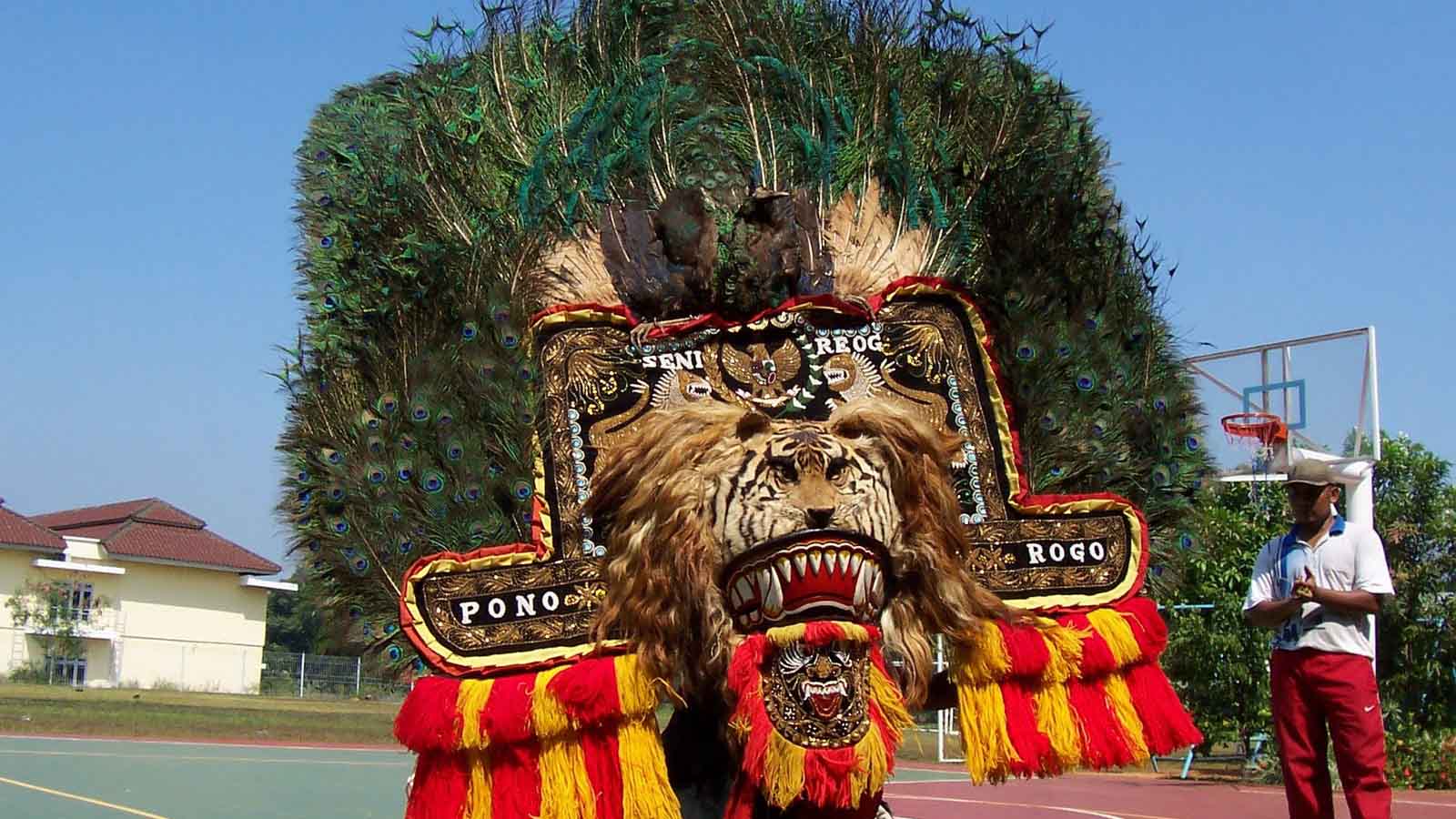Mengenal Reog Ponorogo, Kesenian Tradisional dengan Nilai Filosofis ...