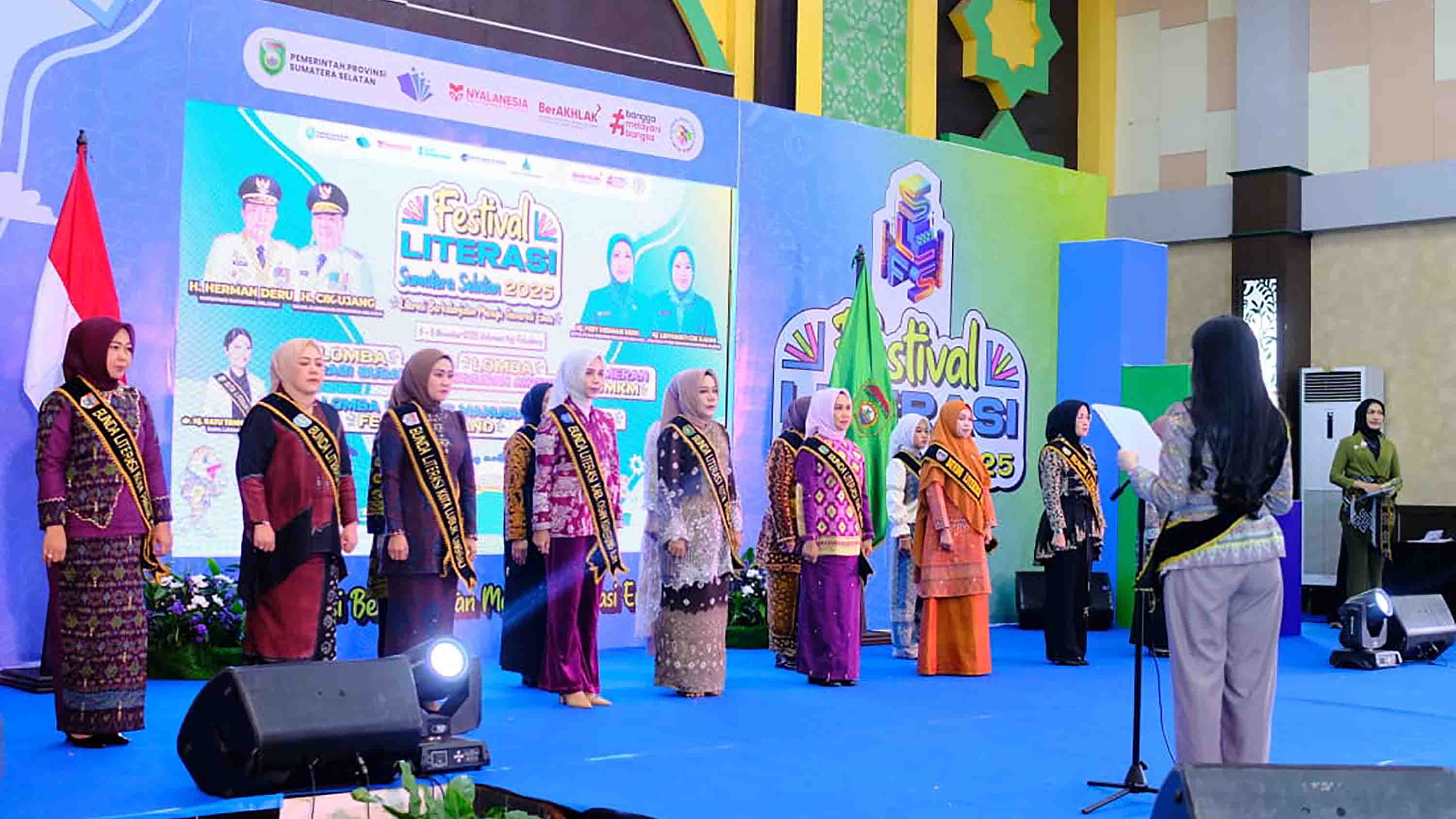 Dikukuhkan Gubernur Herman Deru, Hj Patimah Toha Jadi Bunda Literasi Muba