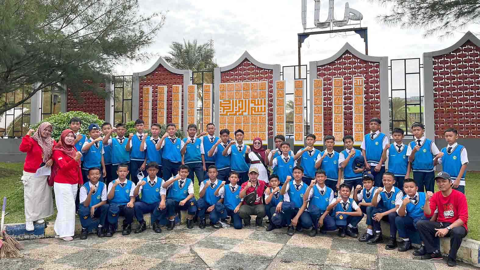SMP Al Ikhlas Lubuk Linggau Tunjukkan Semangat Patriotisme di Lomba ...