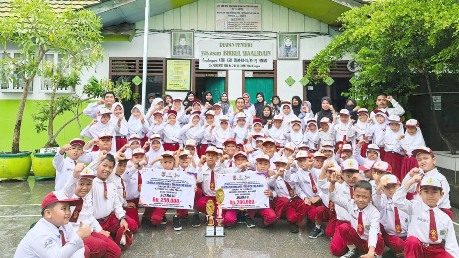 Marching Band MIT Ummi Lubuk Linggau Raih Juara di Festival Olahraga ...