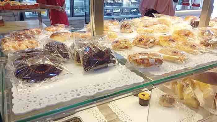 D’Maria Donuts & Bakery Lubuk Linggau Hadirkan Berbagai Macam Varian ...