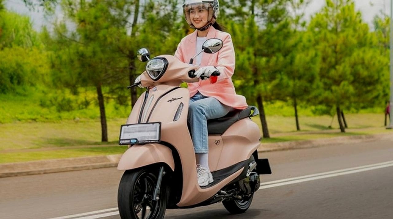 4 Motor Listrik Cewek 2025: Cantik, Irit, dan Harganya di Bawah 15 Juta